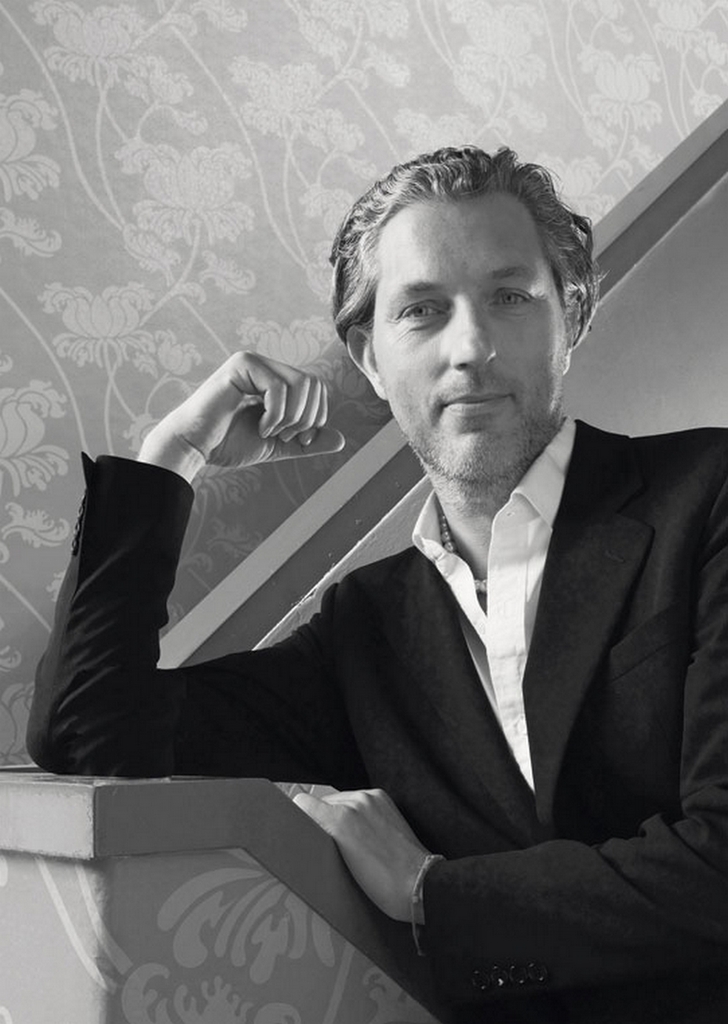 MY MAGICAL ATTIC: MARCEL WANDERS: PINNED UP AT THE STEDELIJK MUSEUM