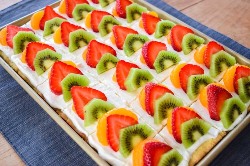 Fruit Pizza - Adventures of a DIY Mom