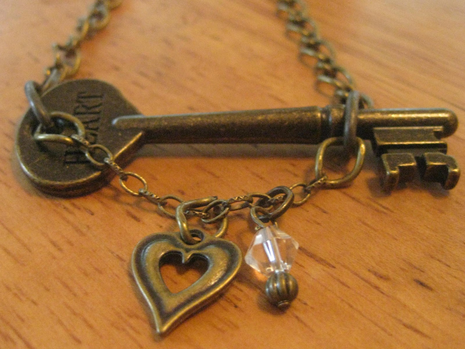 Pretty Pretty ~ Original Jewelry Designs: Very "Pretty Pretty" Keys