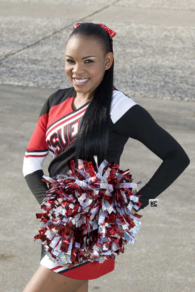 Kelley L Cox | CSUEB Cheerleaders Portraits