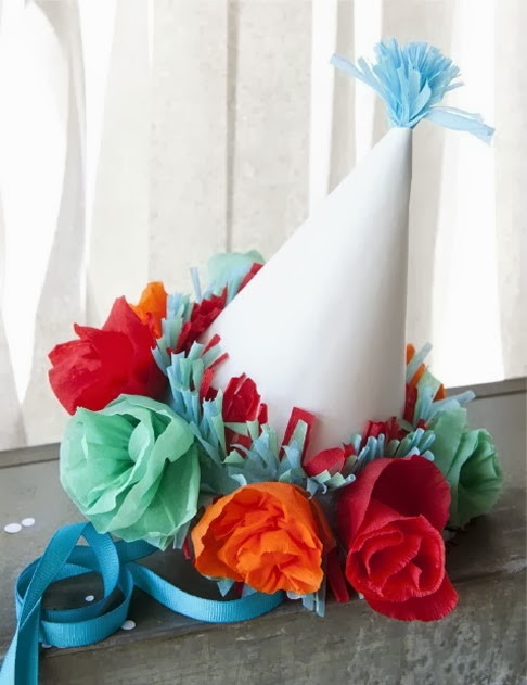 Paper Crafting: Chrysanthemum Cone Hat