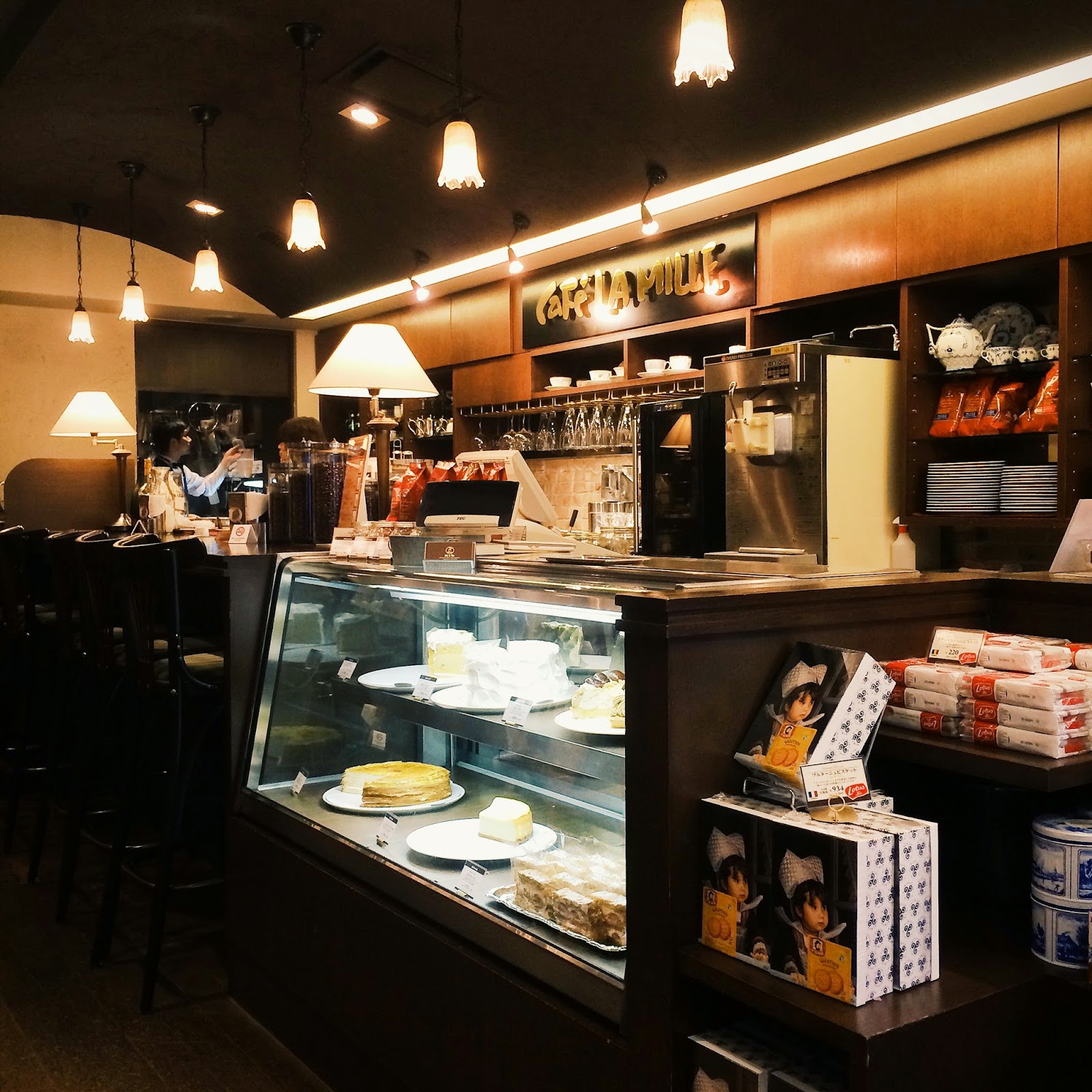 Miss Sia: [東京記食]新宿 カフェラミル Café La Mille