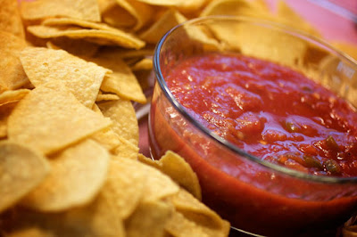 Totopos con salsa roja - Sabinas Hidalgo Web Comunidad
