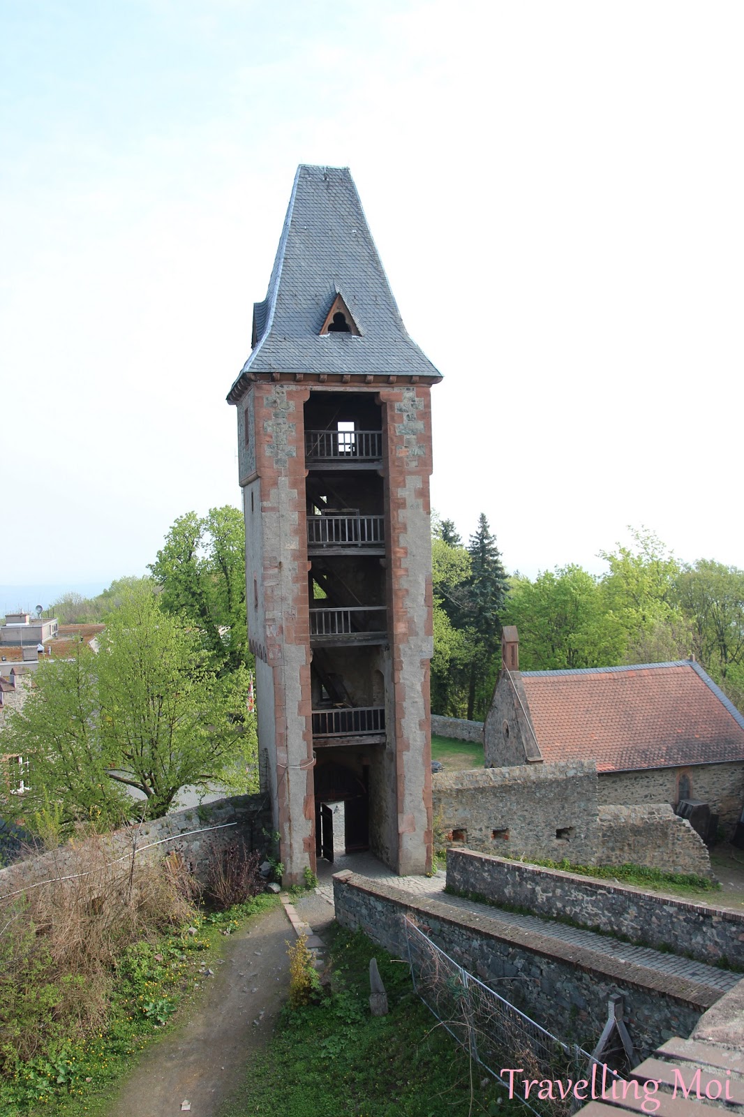 Travelling Moi: Ruins of Frankenstein Castle