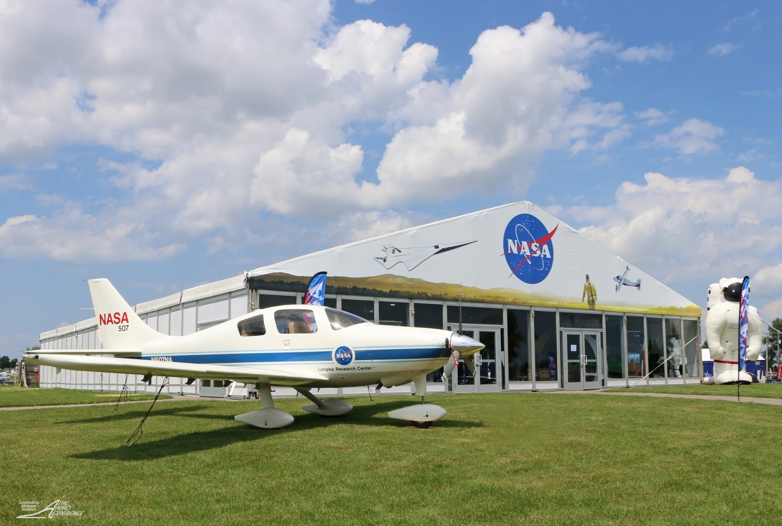 The Aero Experience: EAA AirVenture Oshkosh 2017: Exhibitors - Space ...