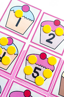 Five Fab Friday Freebies - Cupcake Counting | From the Pond