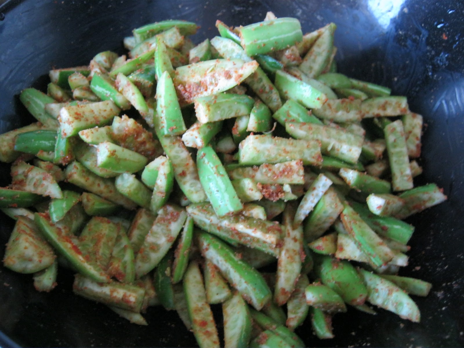 Sri's kitchen: Ivy Gourd - 3