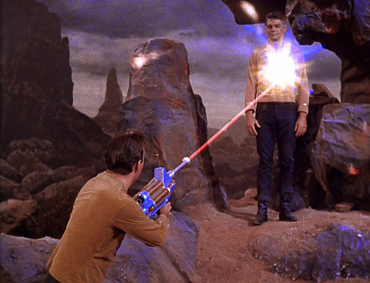 Star Trek - Sci Fi Blog.: Star Trek Phaser Rifle