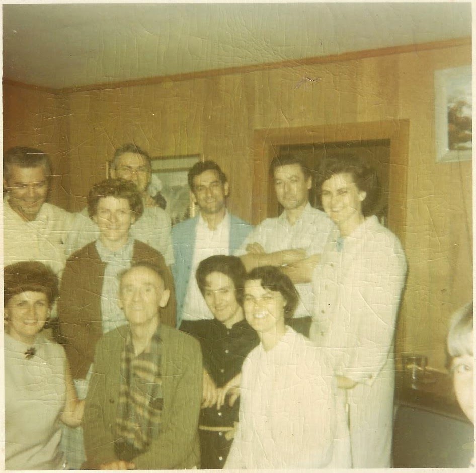 Boettcher/LeVangie Family Photos: 9 BOETTCHER SIBLINGS (Al and Theresa ...