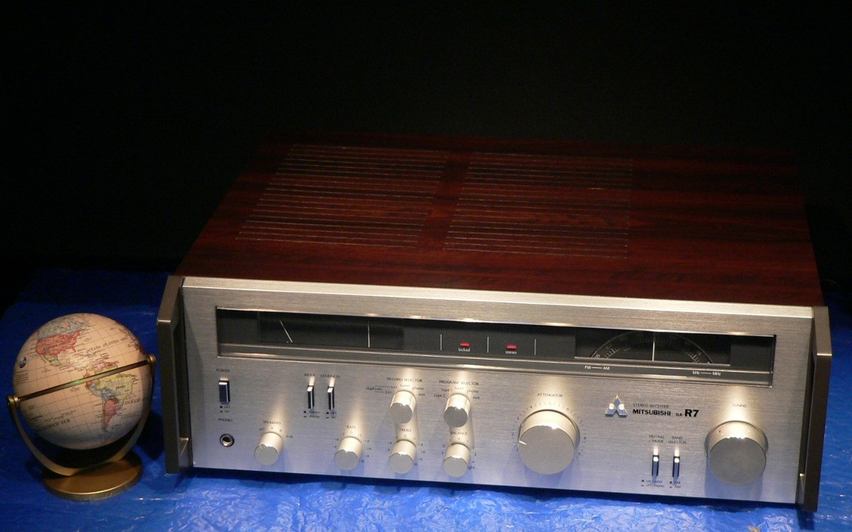 su-distribuidor audio hi-fi and hi-end: Receiver Mitsubishi Da-r7 -SIN ...