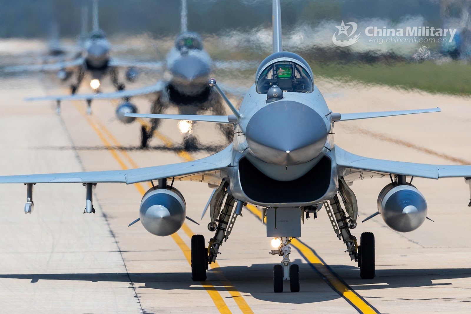 Military and Commercial Technology: Chinese jets briefly cross mid-line ...