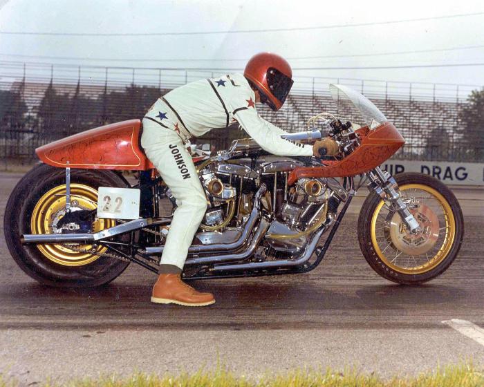 BLACK CAT garage : DANNY JOHNSON’S EPIC TWIN-ENGINED HARLEY-DAVIDSON ...