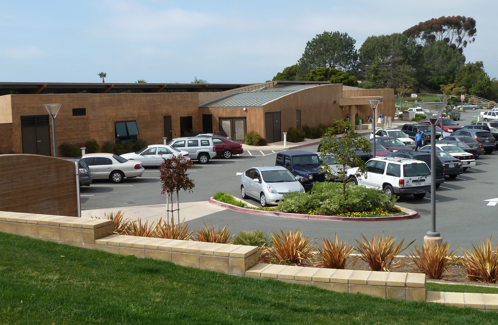 Observations: Encinitas Public Library