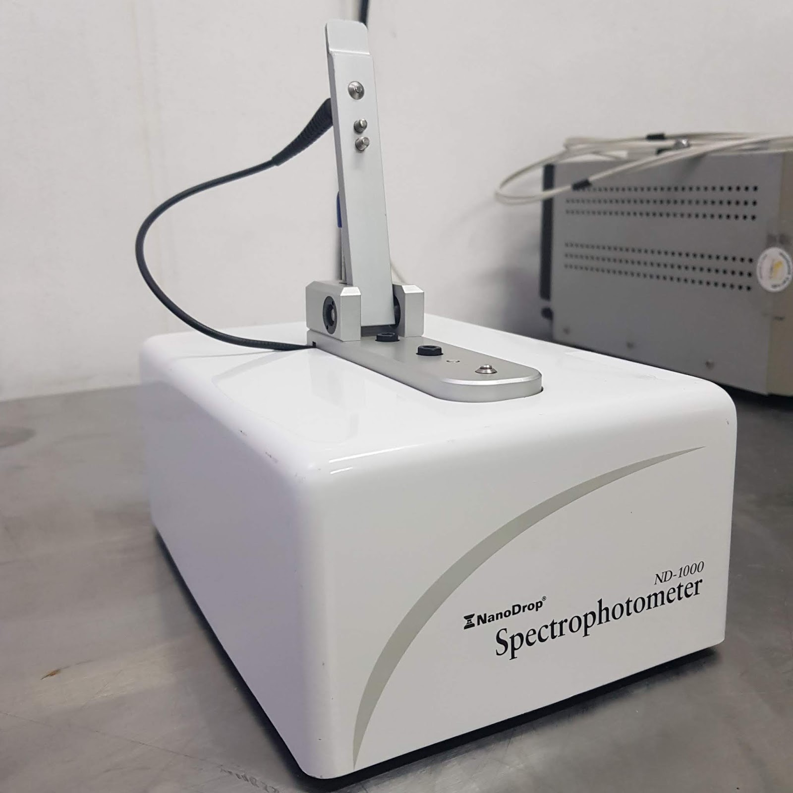 EquipmentHolic: NanoDrop ND-1000 Spectrophotometer