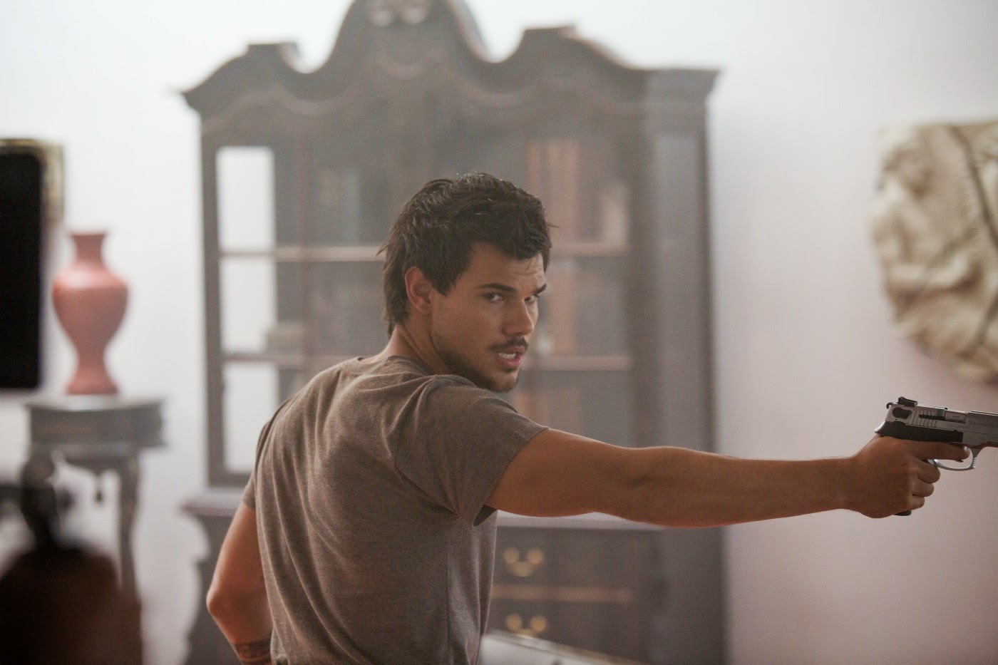 Tracers | Teaser Trailer