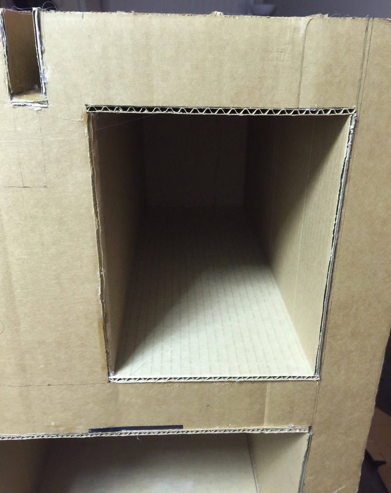 DIY: Cardboard night stand and charging station