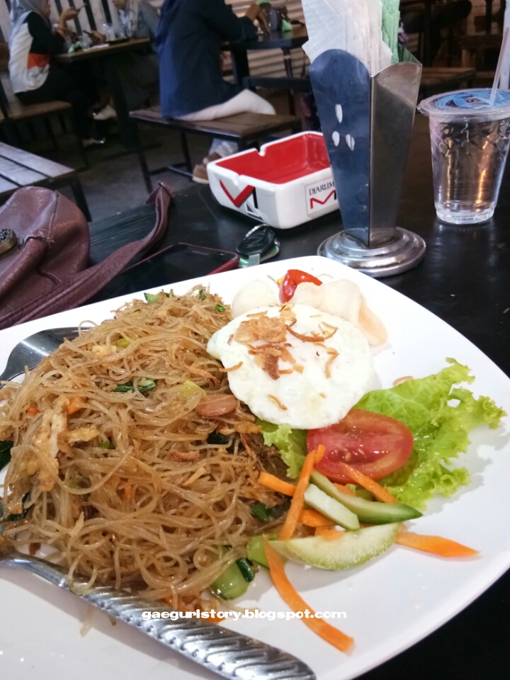 Makan di Sobat Resto Payakumbuh | Gaeguri Story