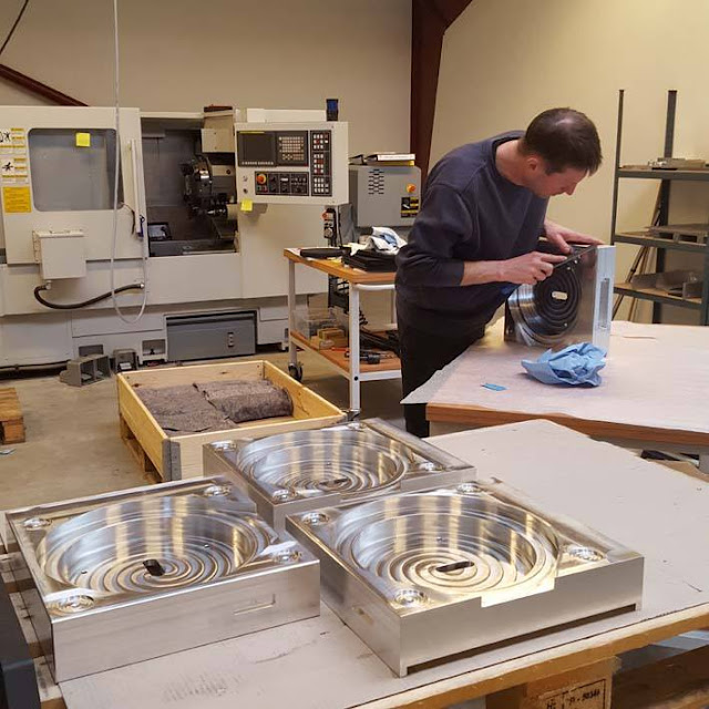 Bergmann Audio Galder turntable – M & S | Ultimate High-Fidelity