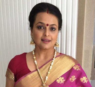 Shilpa Shirodkar Family Husband Son Daughter Father Mother Marriage ...
