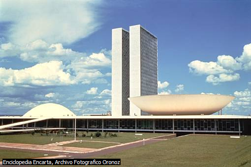 Análisis de los Sistemas Políticos y Socioeconomicos Mundiales ...