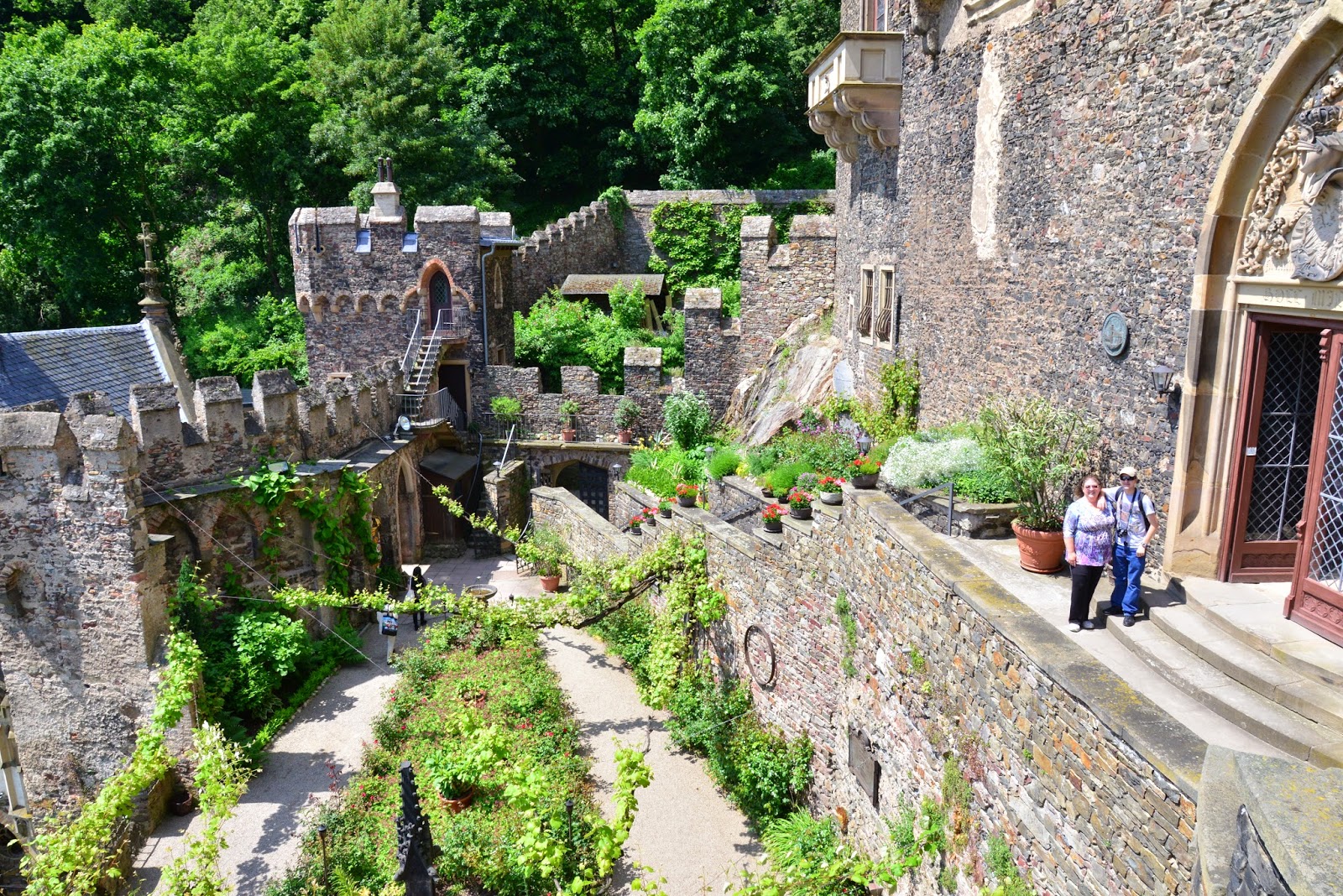 It's Just Me, Isn't It?: Have Fun Stormin' the Castle