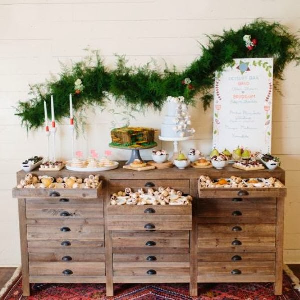 wedding in italy: Winter dessert buffet ideas