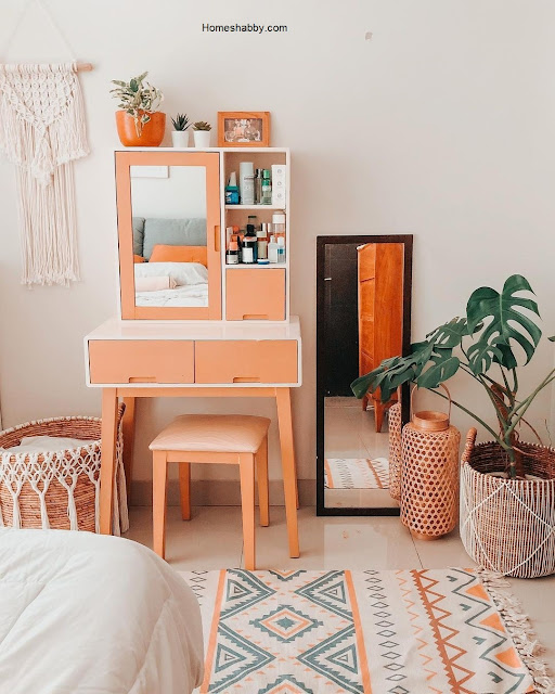 7 Model Meja Rias Minimalis Terbaru Tahun Ini ~ Homeshabby.com : Design ...