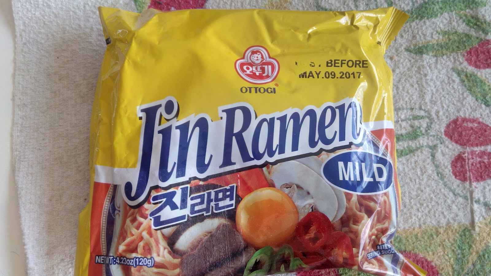 Um ramen levemente apimentado, mas que não foge muito disso, e agrada ...