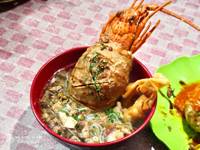 Bakso Sera Boyolali Sajikan Bakso Lobster dan Kuburan yang Lezat ...
