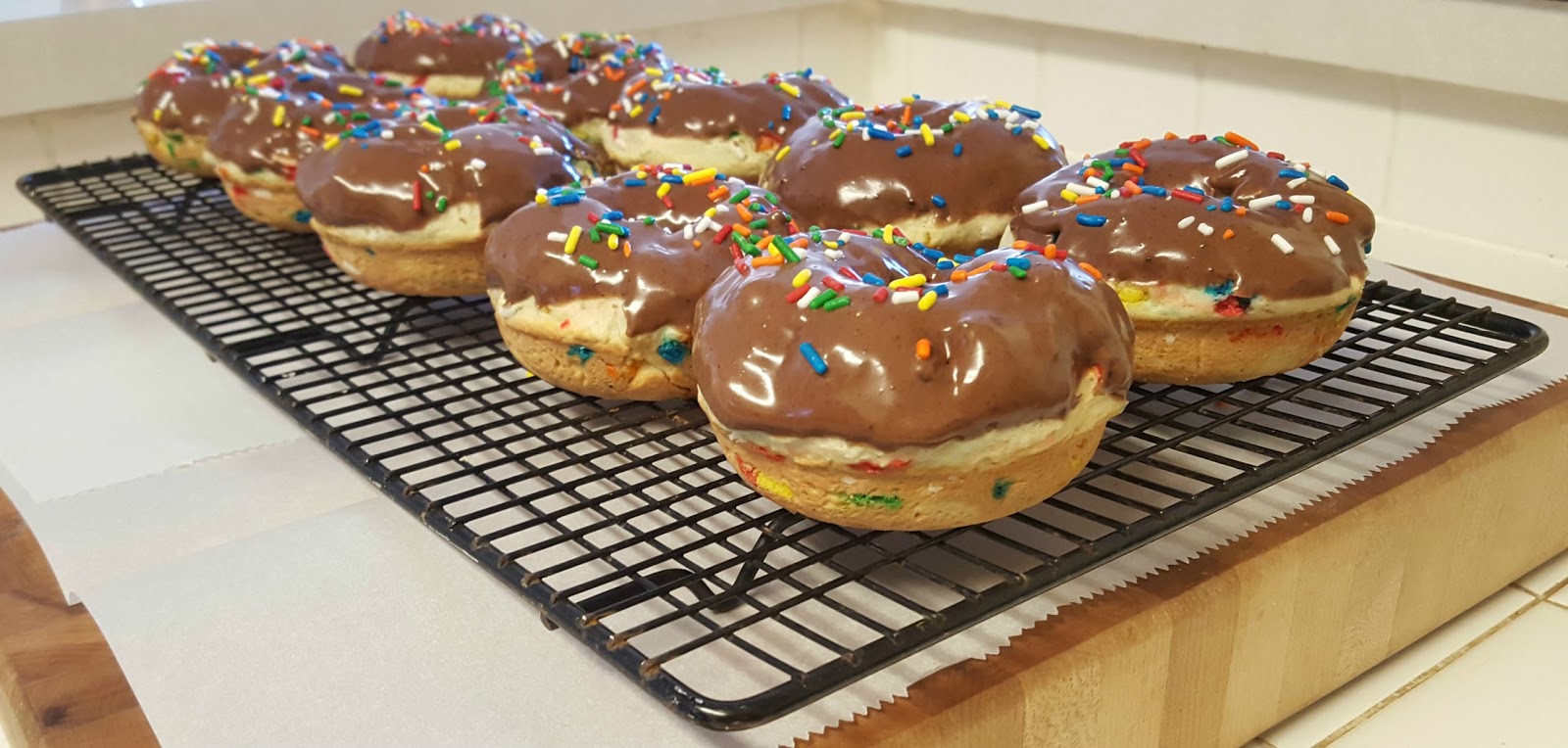 Robyn's Hobbies: Cooking, Gardening & More!: Baked Donut Monday ...