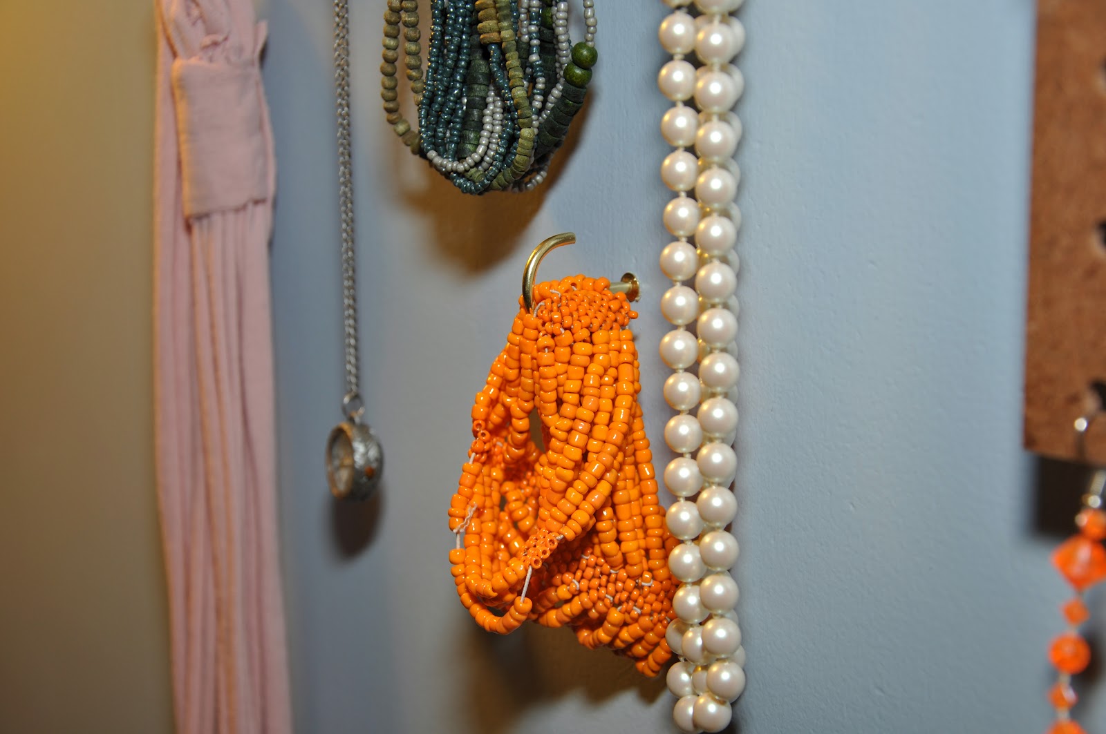 365 Days of DIY: Hanging your Jewelry