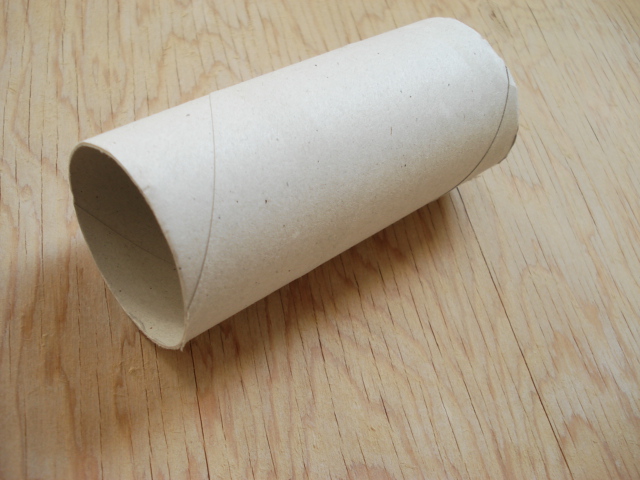 a faithful attempt: Cardboard Tube Creatures: Vampire, Bat and Cat