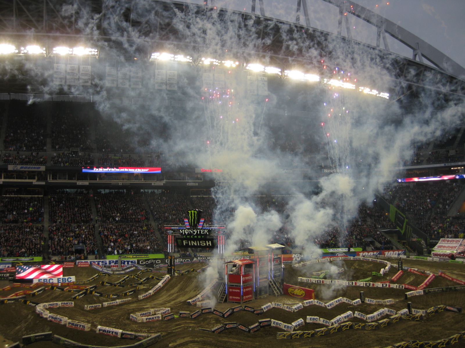 .: Seattle supercross