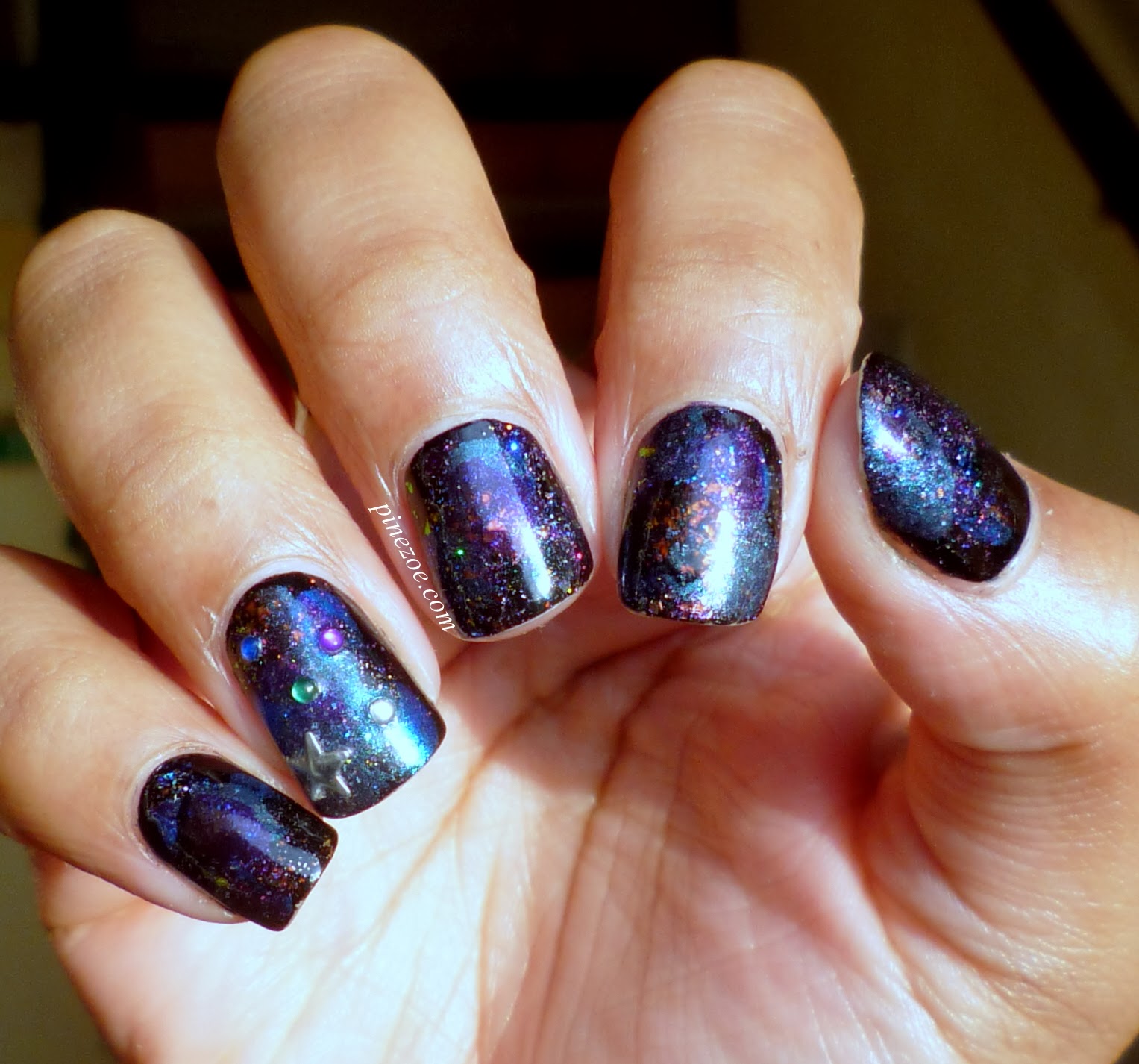 The Black and Glitter Dayz : Galaxy Nail!