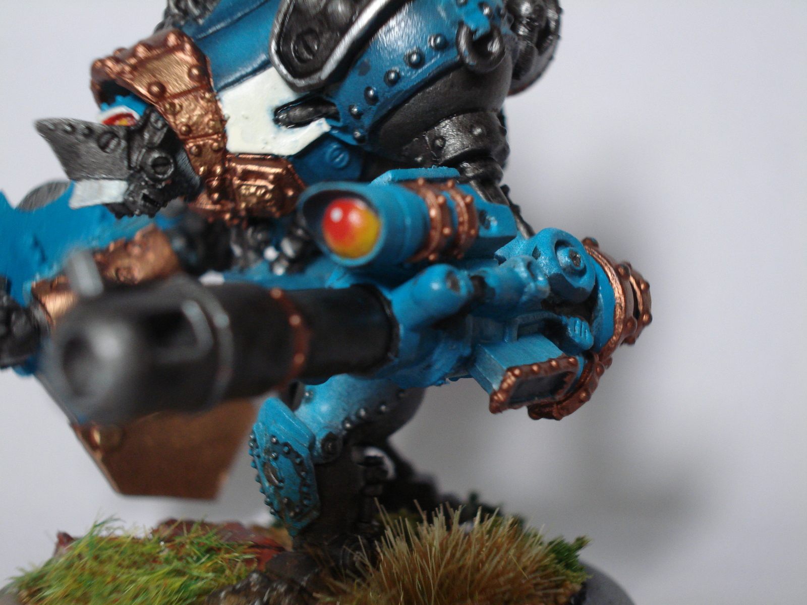 IK-Painter: From Zero to Hero VIII: Defender / Triumph - Cygnar Heavy ...