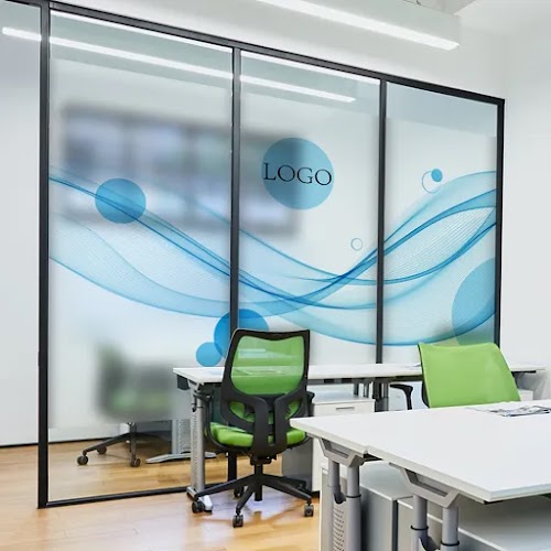22+ Konsep Populer Desain Stiker Kaca Kantor