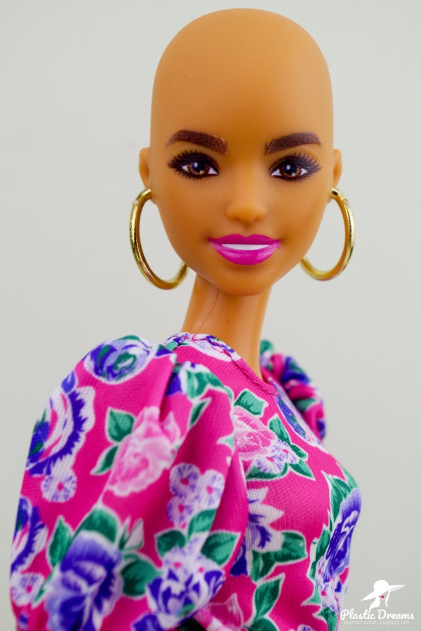 Plastic Dreams Dolls :: Barbie et miniatures: Fashionistas Barbie Doll ...