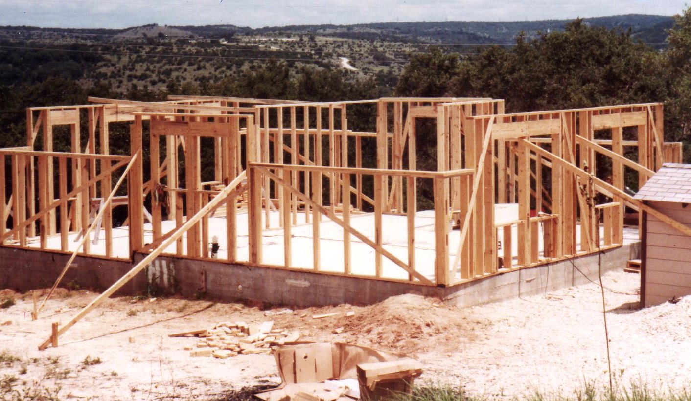 1980-81 Lake Austin journal: CHAPTER 7 . . . Framing a house stick-by-stick
