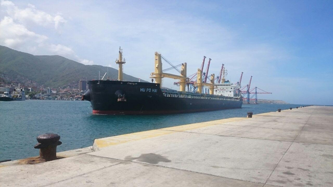 El Parroquiano: Contenedores de alimentos e insumos médicos arribaron ...