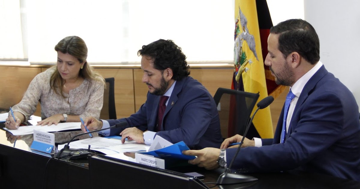 CNT EP y APROSVA firman acuerdo para ampliar cobertura y servicios de ...