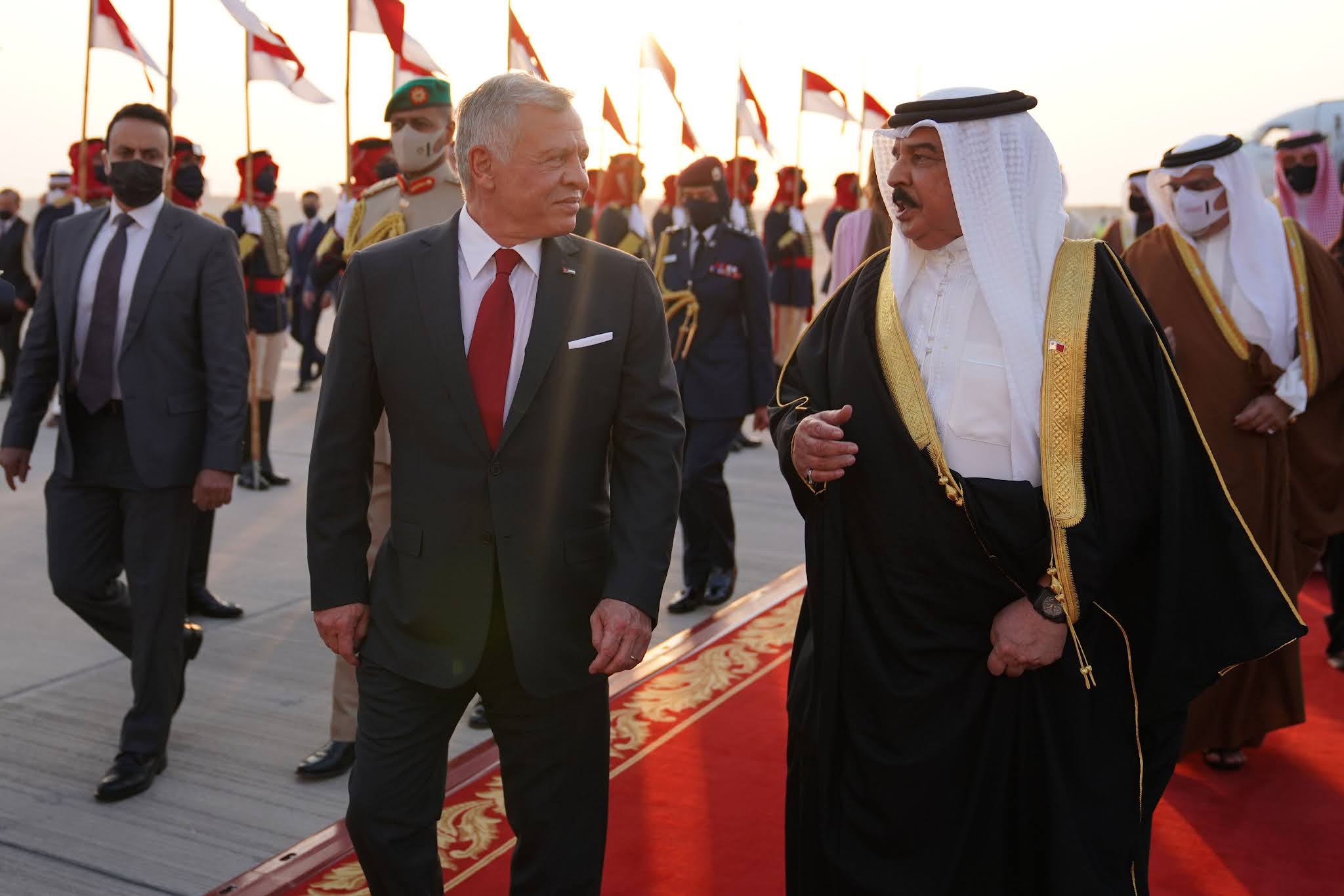 Visit to the Kingdom of Bahrain - Queen Rania's Closet ستايل الملكة رانيا