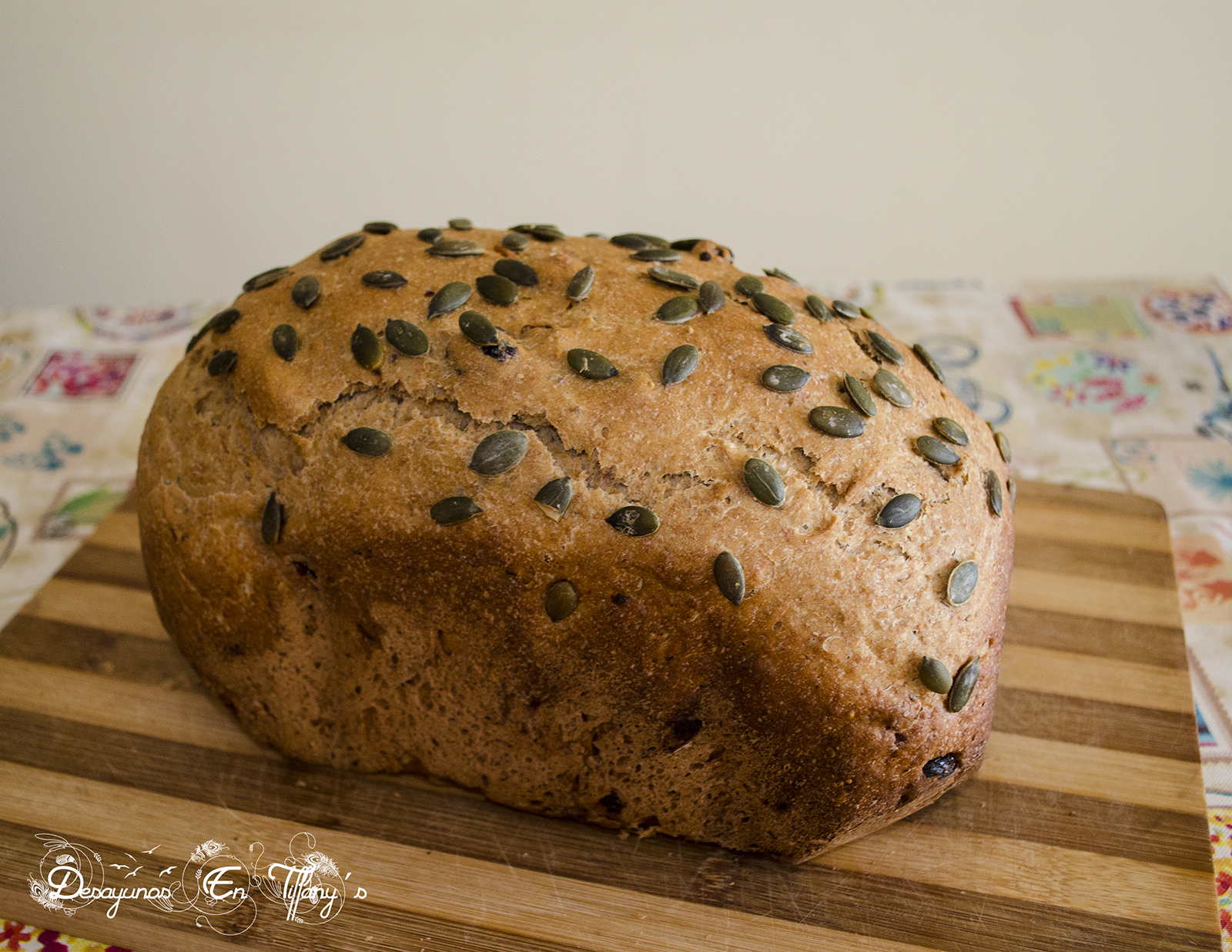 Desayunos en Tiffany´s: Pan con frutas y frutos secos para el desayuno