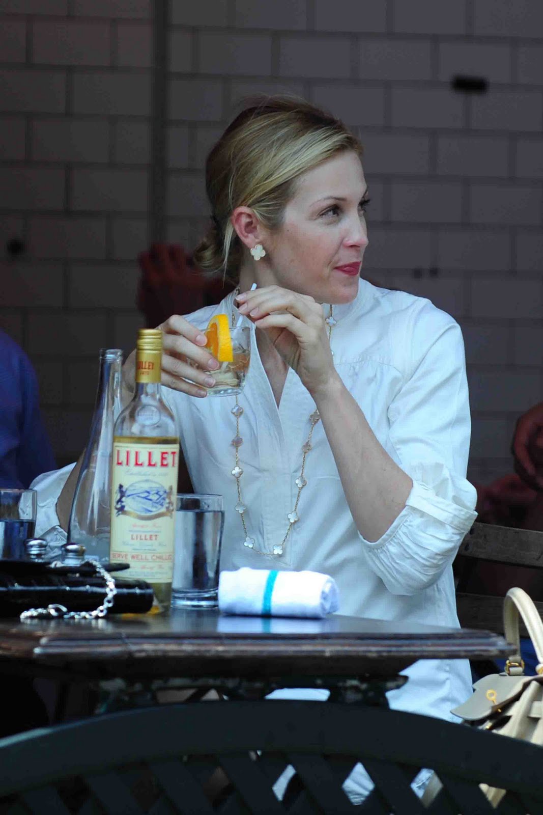 KELLY RUTHERFORD TAKES GOSSIP GIRL BREAK