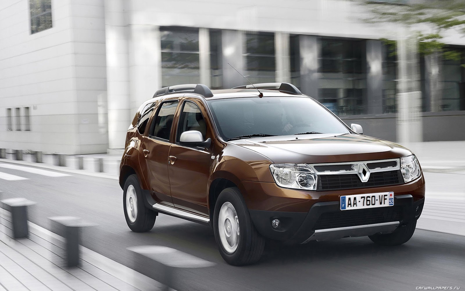 Renault Duster SUV Car | Automotive Sport