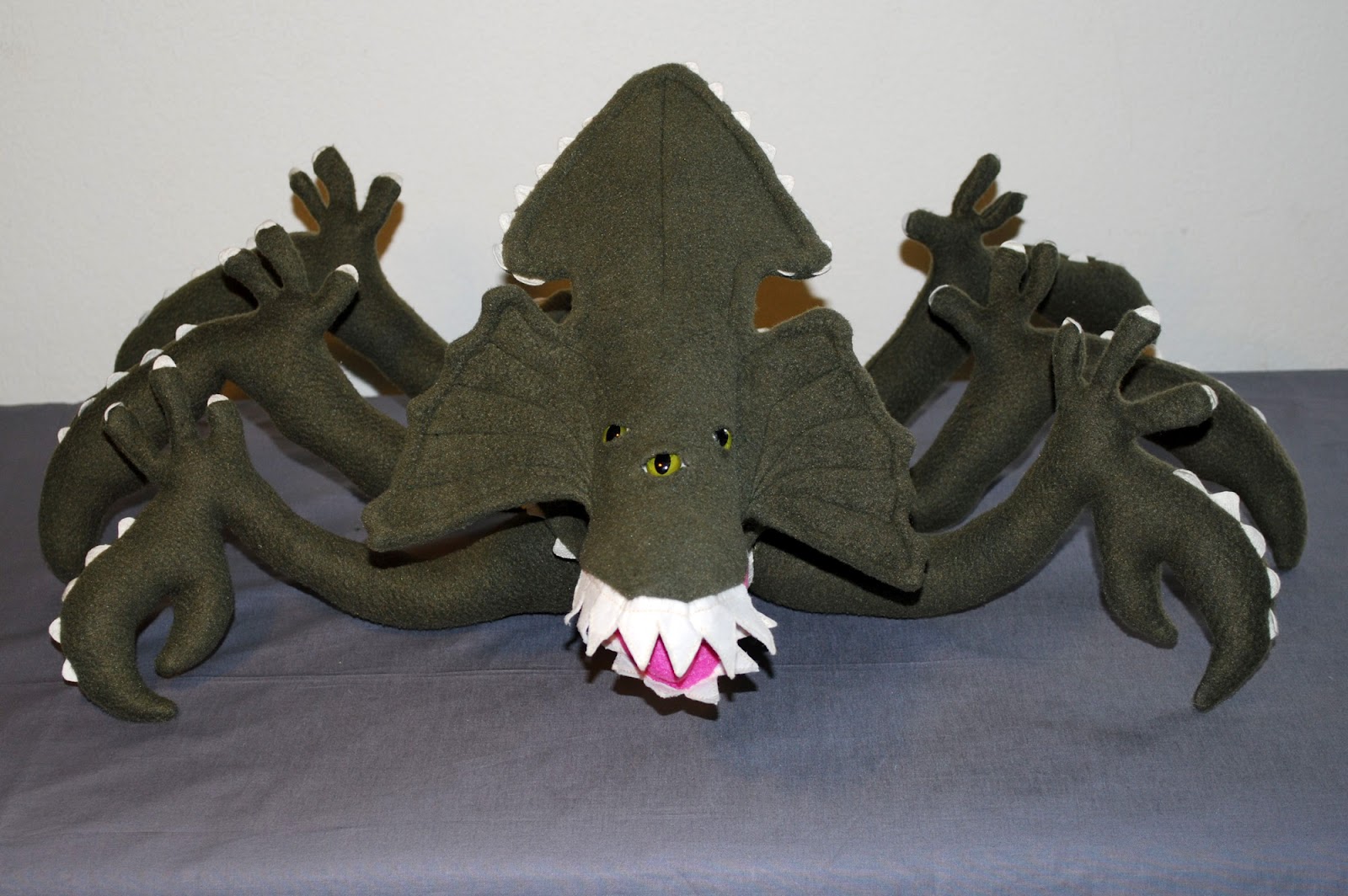 a patchwork world: Kokoleo Custom Acklay