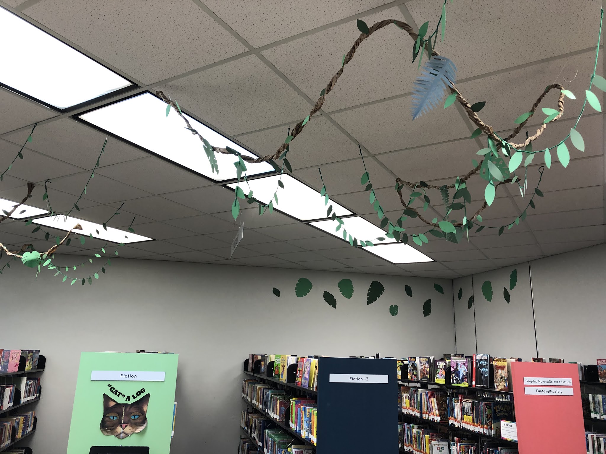 Summer Reading Decorations - Tails and Tales - The Learning Curve