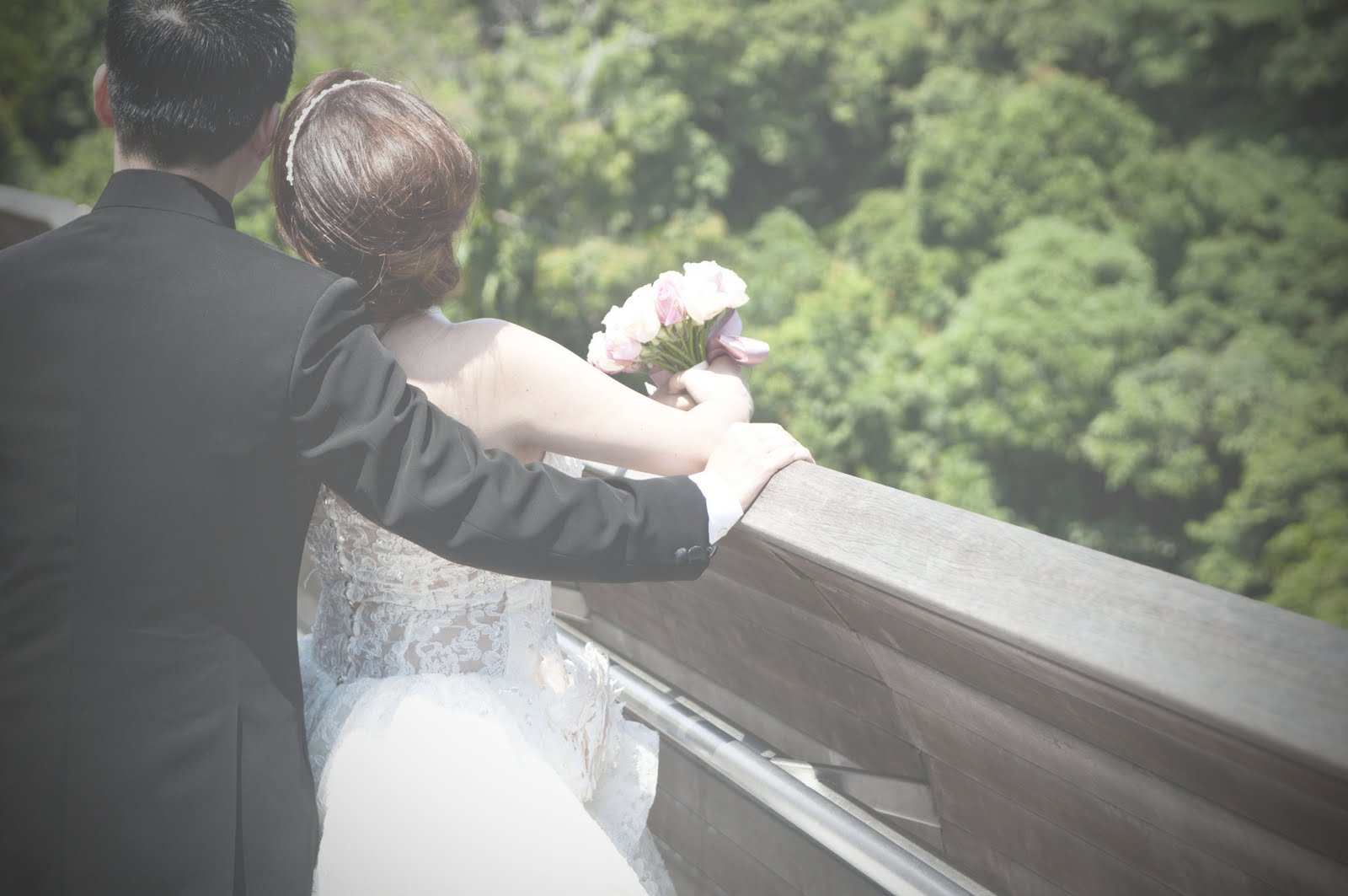 Photography by Khairy: Faceless Portraiture in WeddinGS!! I Lurve..