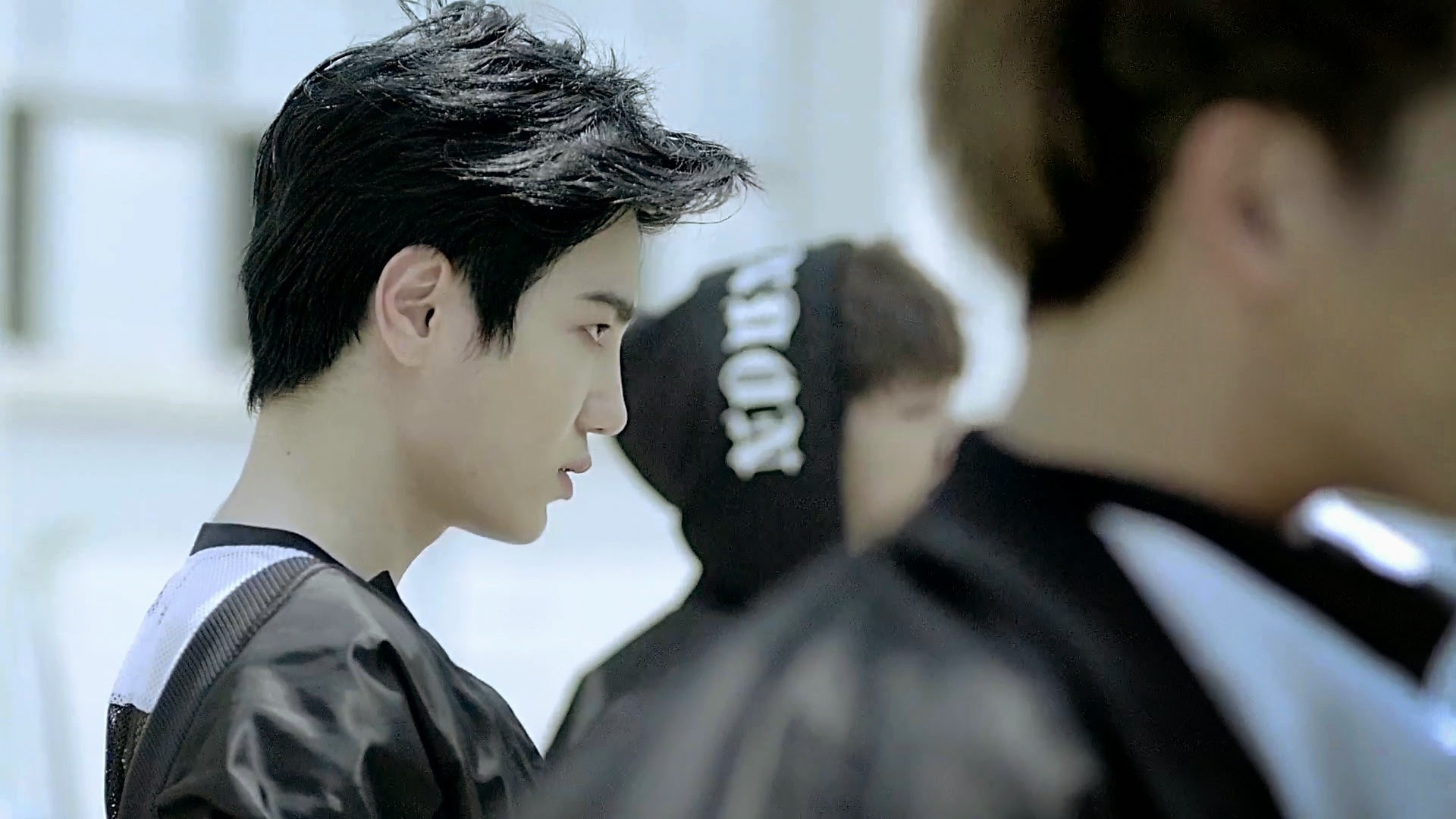 Infinite: "Back" MV από το Repackage του Season 2 | I say myeolchi // k ...