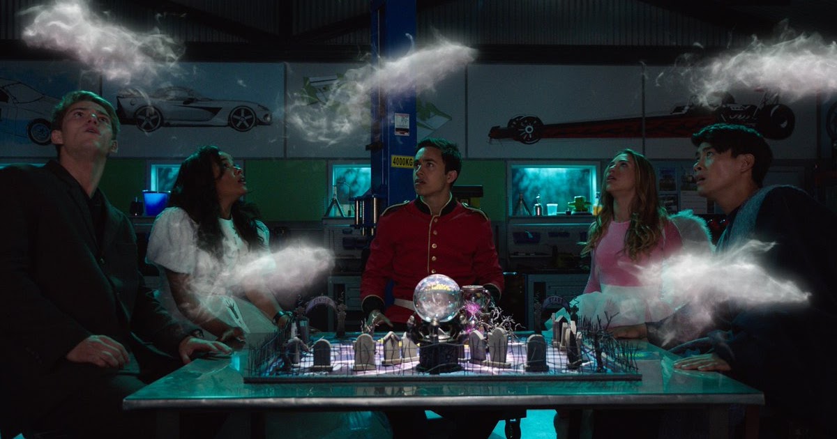 Henshin Grid: Power Rangers Ninja Steel - Grave Robber - Episode Review