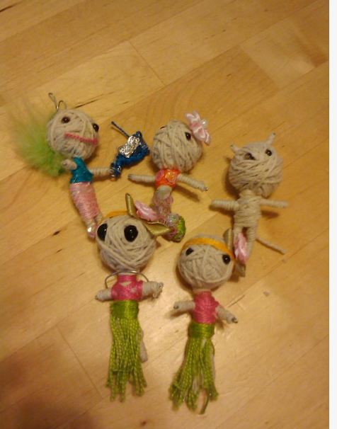 The Charming Place: Cute Whimsical Voodoo Dolls...Make your own.
